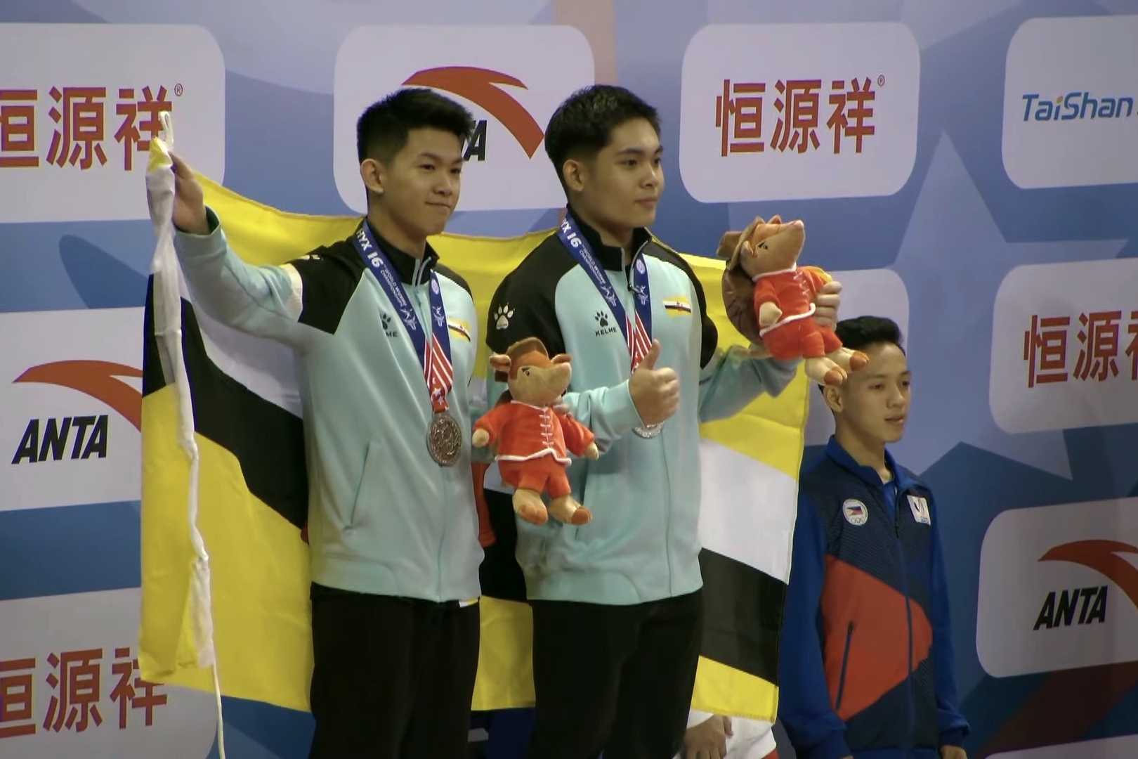 Brunei duilian team win silver at World Championships - BruSports News